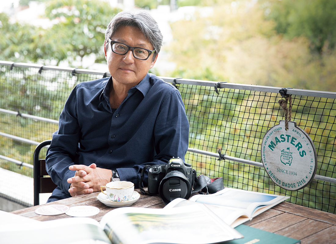 世界中を魅了する！ ゴルフ写真のパイオニア、人生を捧げたゴルフの魔力 | GOETHE