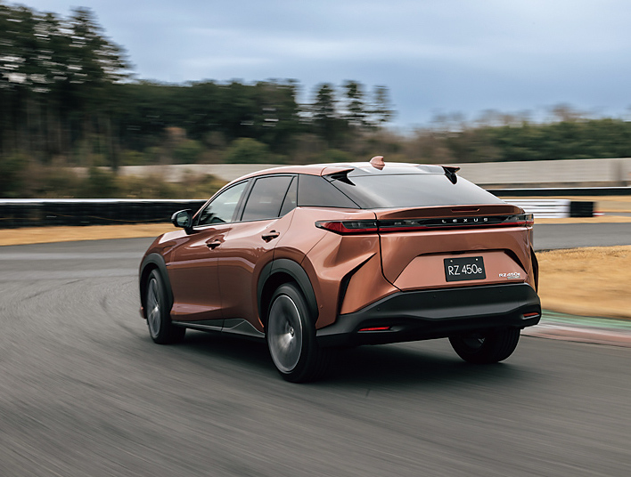 レクサス初のBEV専用モデル「RZ」の実力とは＜試乗＞ | GOETHE