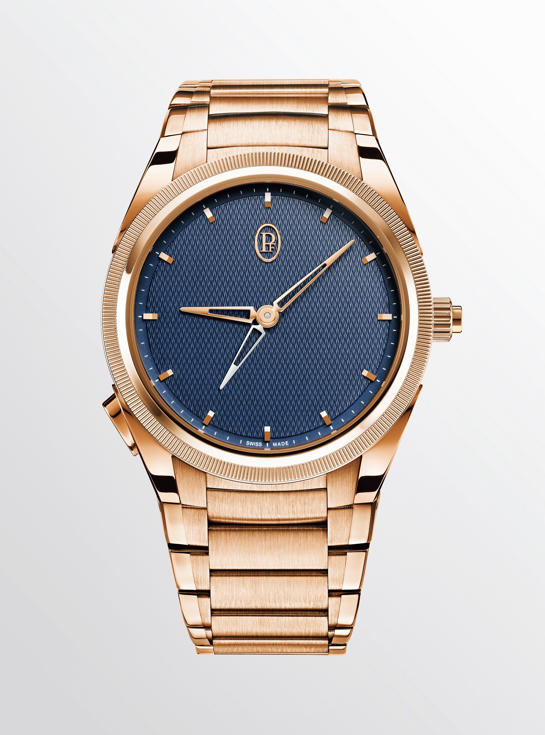 パルミジャーニ・フルリエ、ゴールド×ブルーの旅時計「トンダ PF GMT ラトラパンテ」 | GOETHE