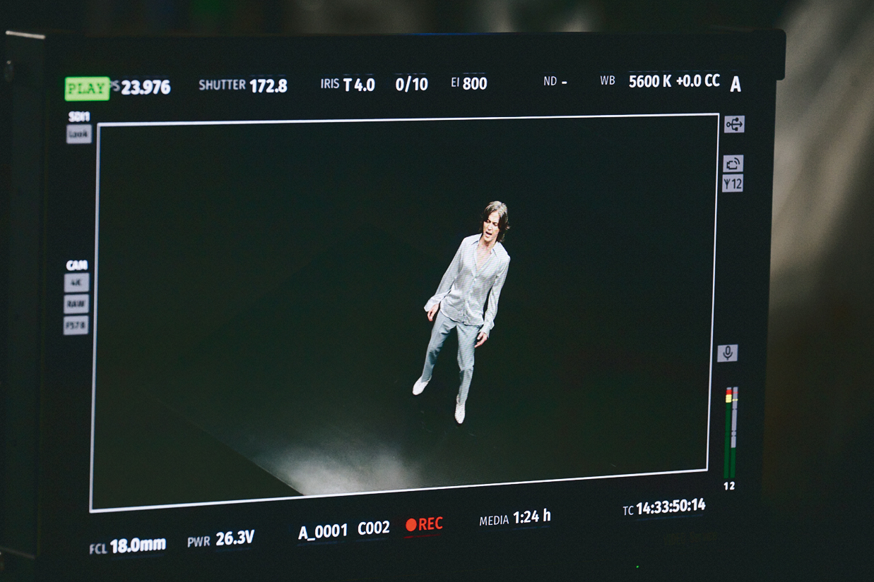 B'z稲葉浩志はなぜ、品川ヒロシにMV演出を頼んだのか？ | GOETHE