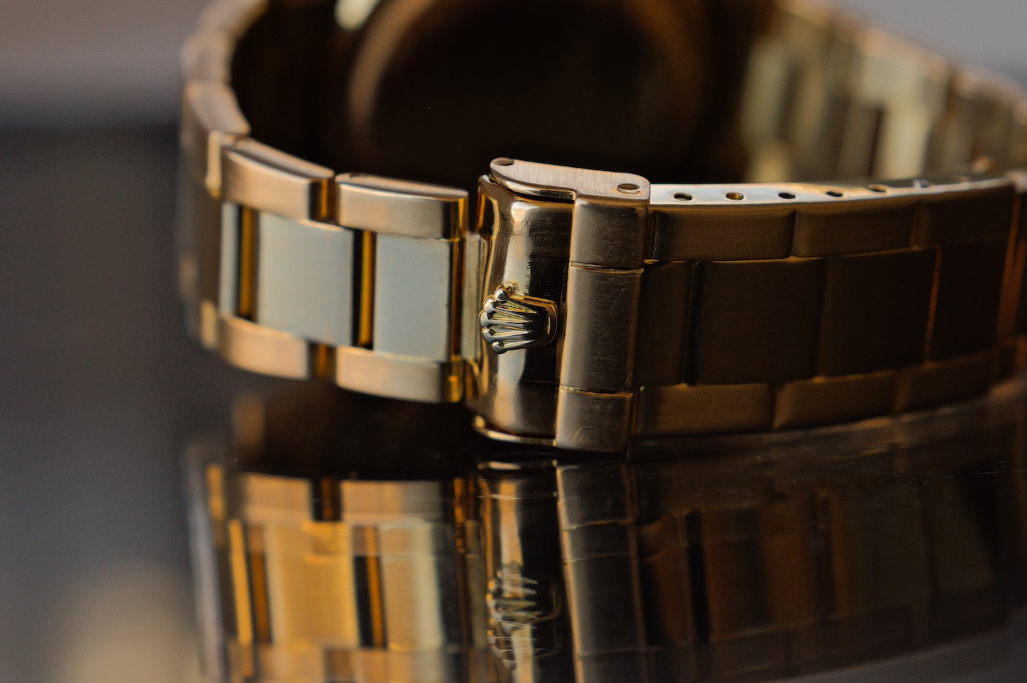 価格高騰。ロレックス「サブマリーナー デイト Ref.1680/8」のゴールドモデルに出合ったら即購入を | GOETHE