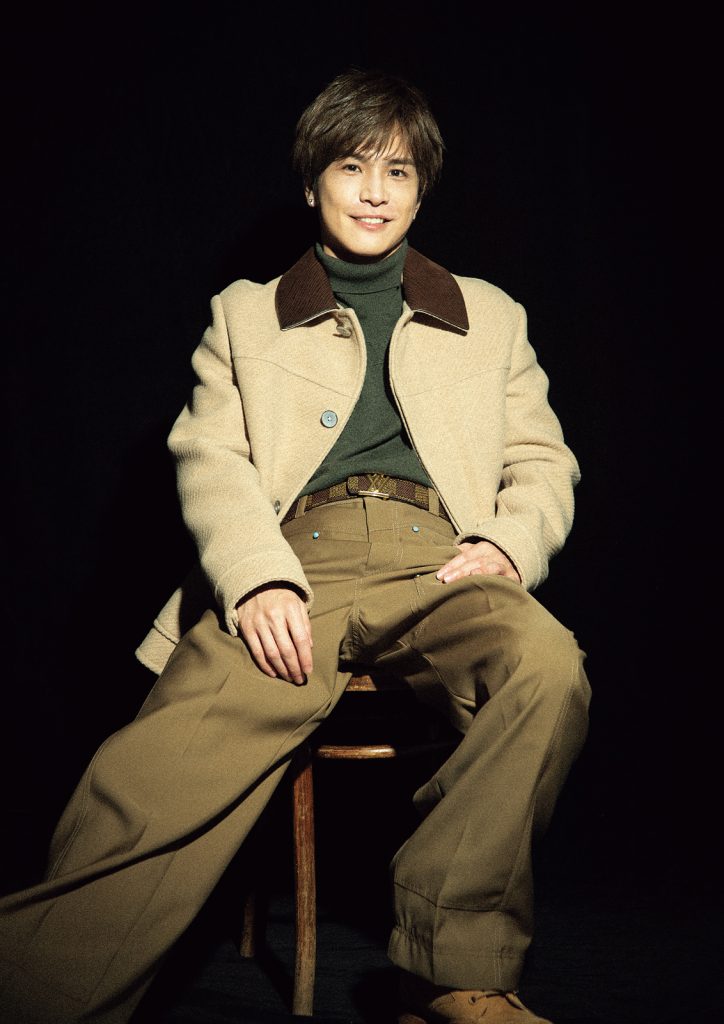 三代目JSB·山下健二郎が撮影した岩田剛典「仲良しこよしではなく、いい意味で利用して支え合っていく」 | GOETHE