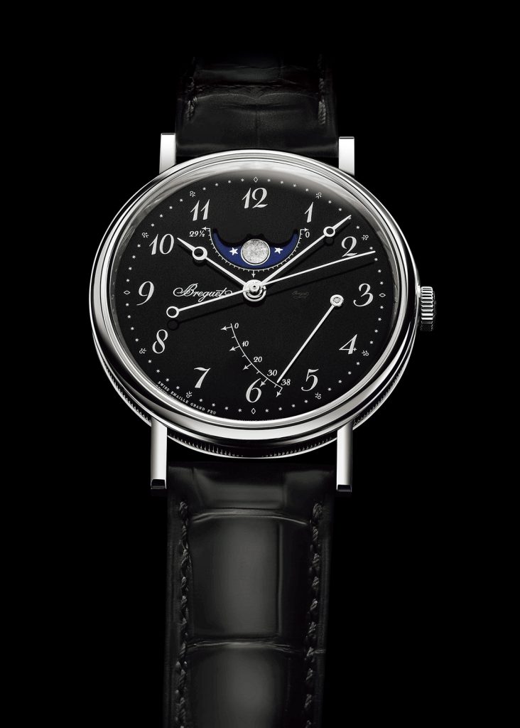 ブレゲ、IWC…2025年注目のブラック時計4選 | GOETHE