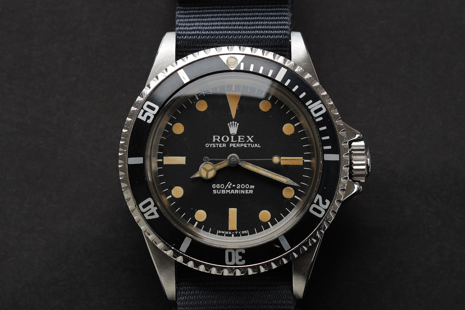 潜水専門会社コメックスと共同開発した、ヴィンテージロレックス「サブマリーナ Ref.5513」って何？ | GOETHE