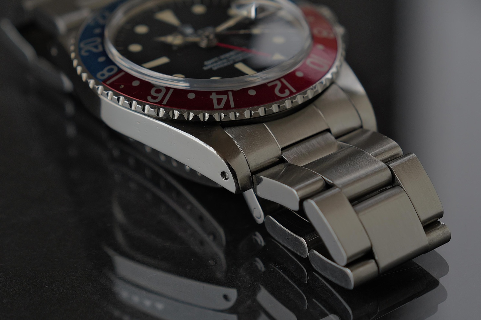 1977年製ロレックス「GMTマスター」“ラジアルダイヤル”を知ってる？ | GOETHE
