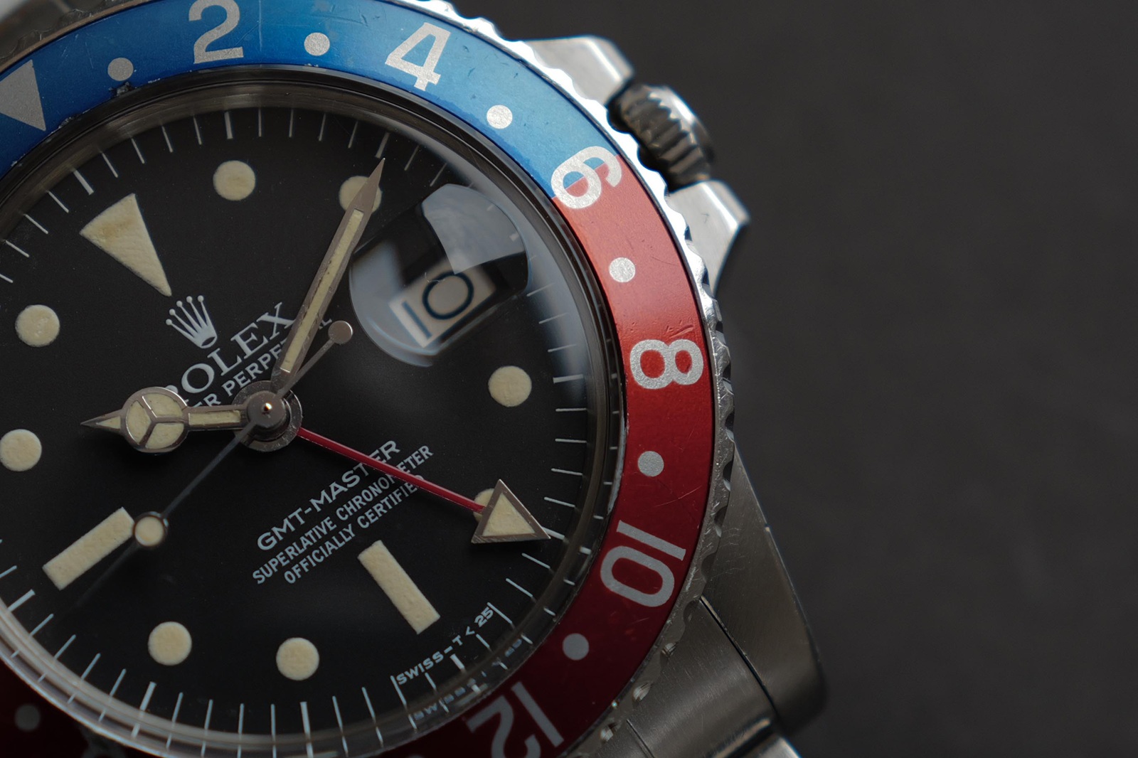 1977年製ロレックス「GMTマスター」“ラジアルダイヤル”を知ってる？ | GOETHE