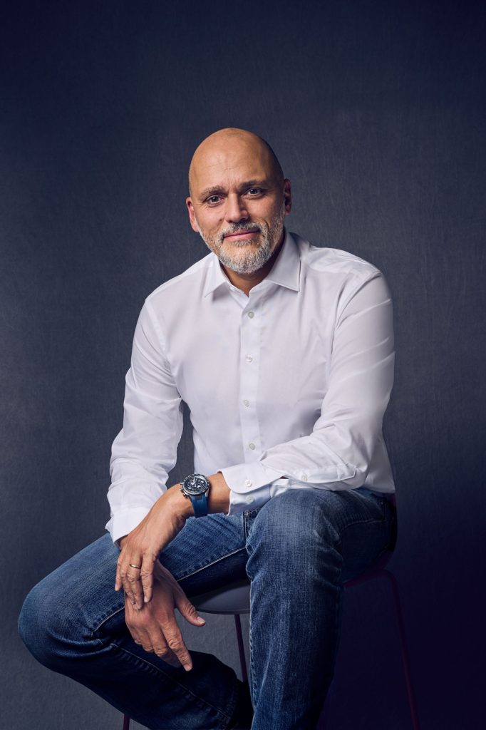 タグ・ホイヤーCEOが語る、勝てる組織のつくりかた。「CEOの仕事はメンバーをサポートすること」 | GOETHE