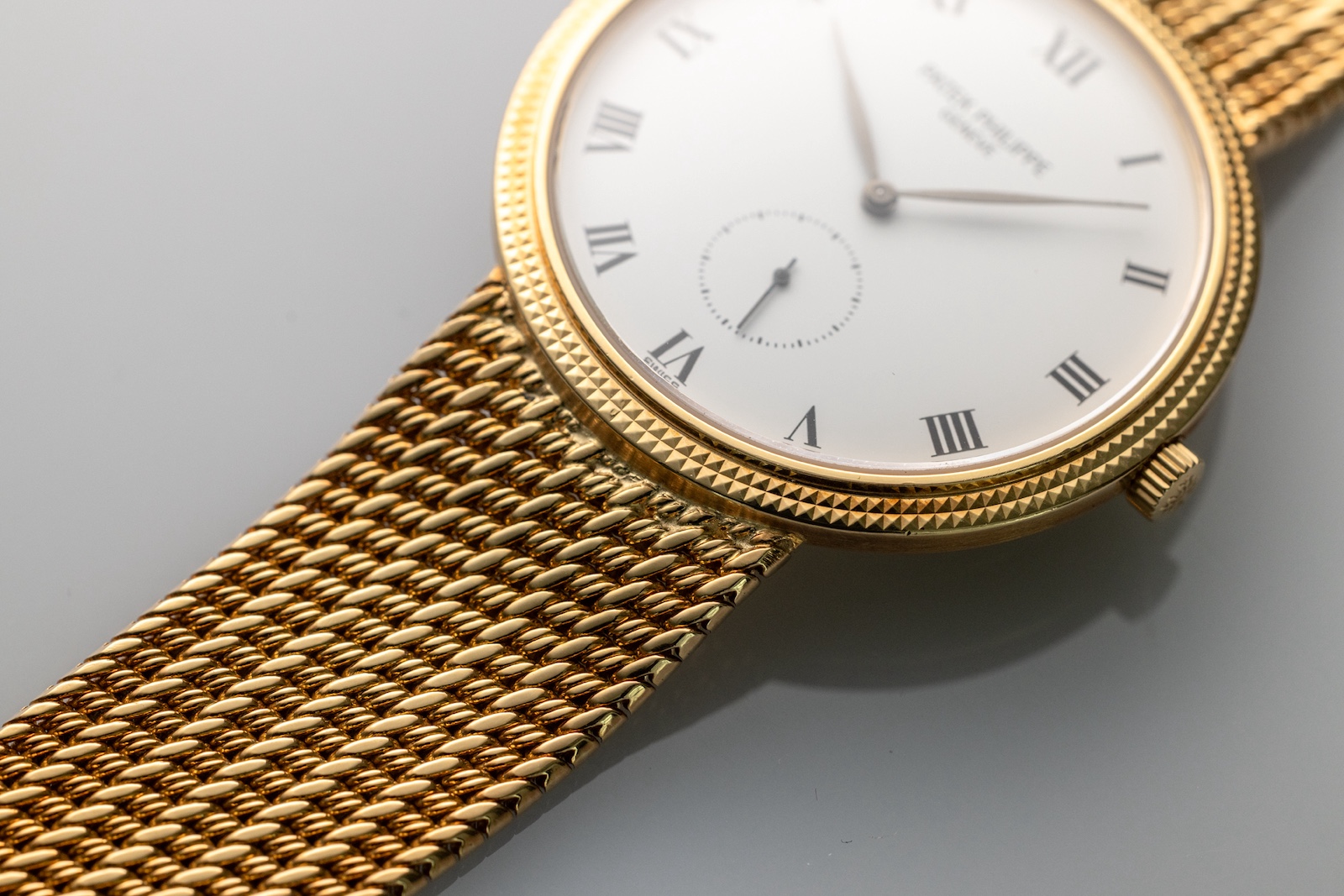 ジュエリーのように美しい。パテック フィリップのヴィンテージ「カラトラバ Ref.3919/003」 | GOETHE