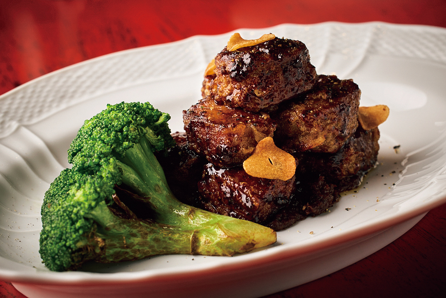 虎景軒 HU JING｜食通たちが心待ちにしていた人気シェフが帰国。ジャヌ東京の中国料理 | GOETHE