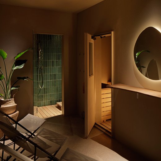 注目のアーティスト・SWAYが実践する、サウナメンテ術 | GOETHE